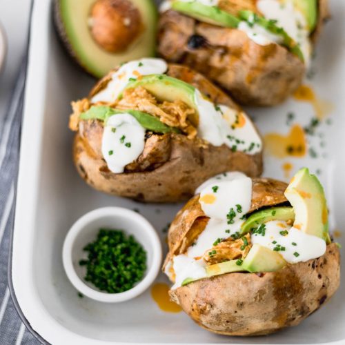 Camote relleno con pollo picante - Cravings Journal