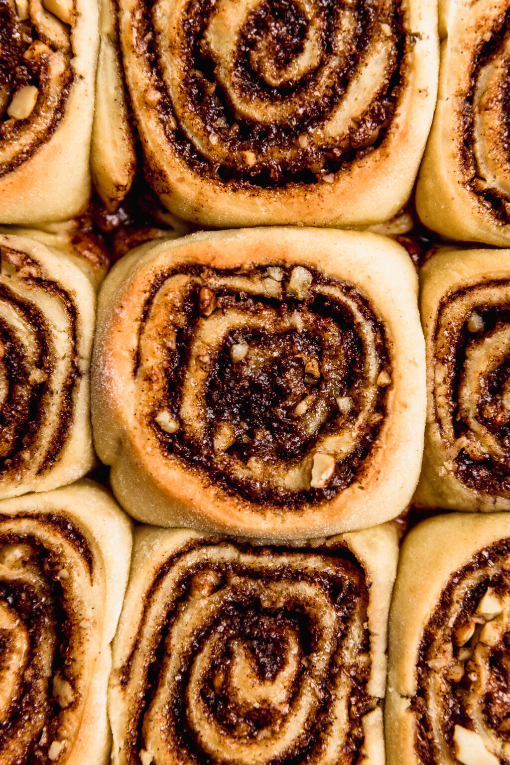 Cinnamon Rolls con Miel y Nueces - Cravings Journal