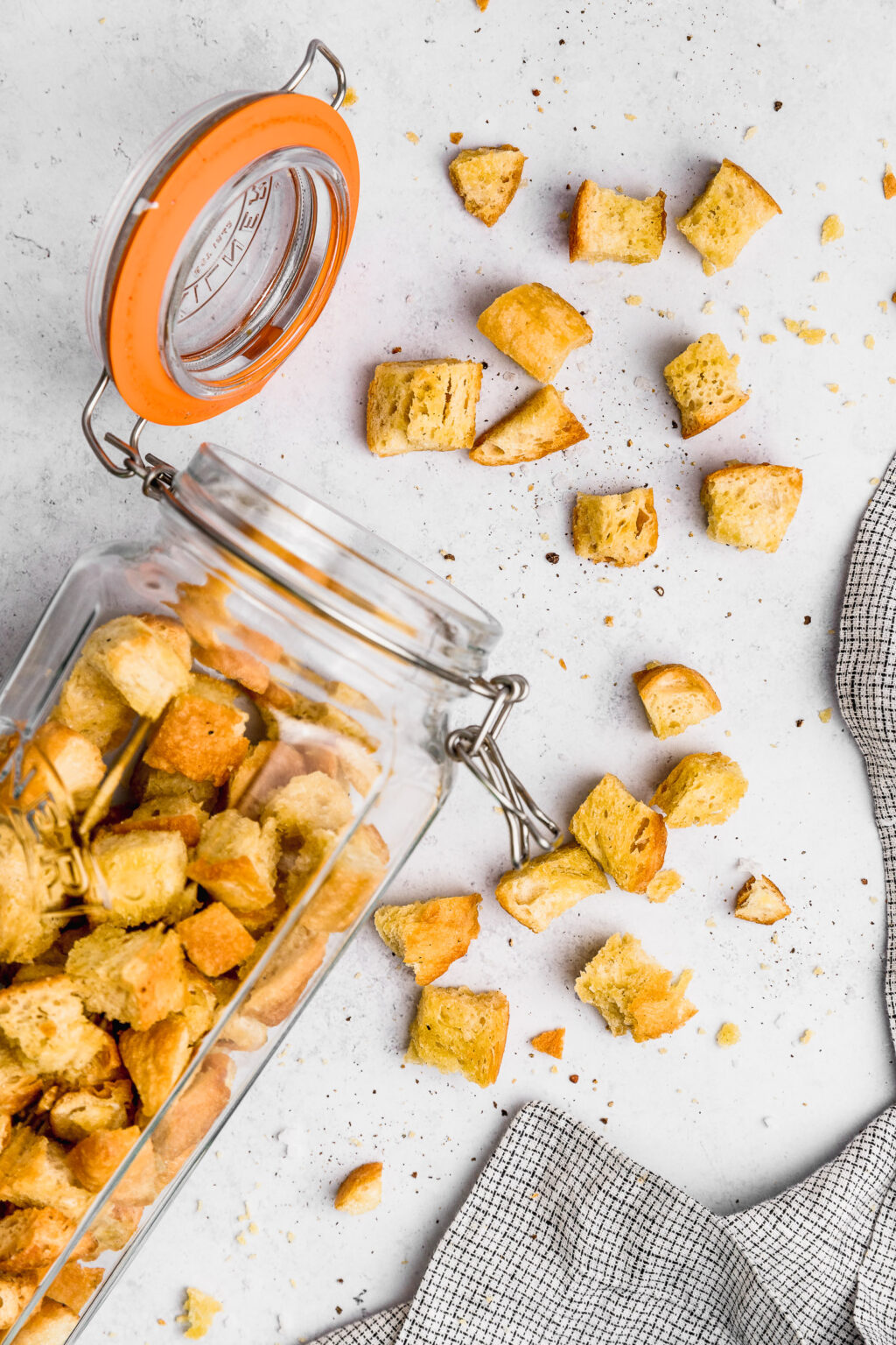 Cómo hacer crutones de pan - Cravings Journal