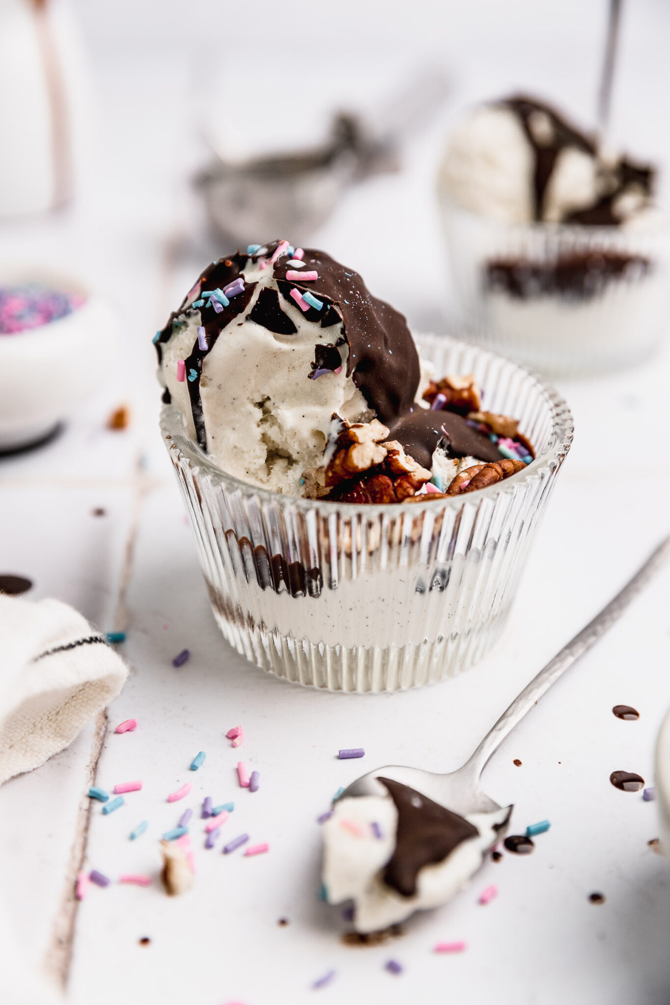 Salsa de chocolate dura para helado (zambito) - Cravings Journal