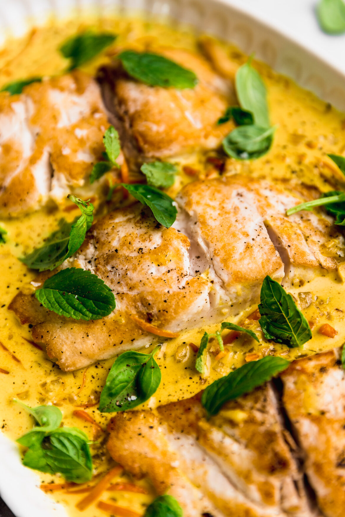 Pescado son salsa de curry y coco rápida - Cravings Journal