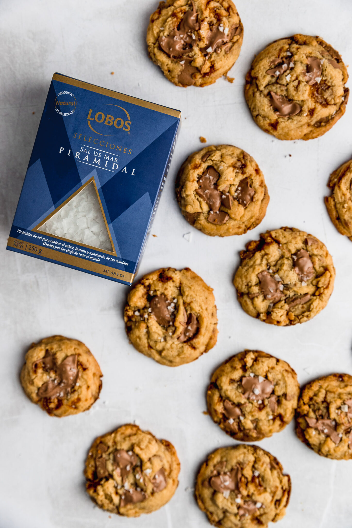 Galletas con chocolate de leche y caramelo - Cravings Journal